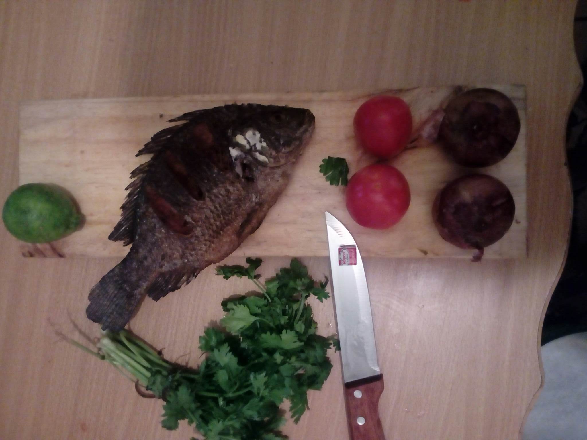 【だいぶ端折るレシピ】ティラピアを使ったケニア料理『ウェットフライフィッシュ（wet fry fish）』を作ってみた / カンバ通信：第 ...